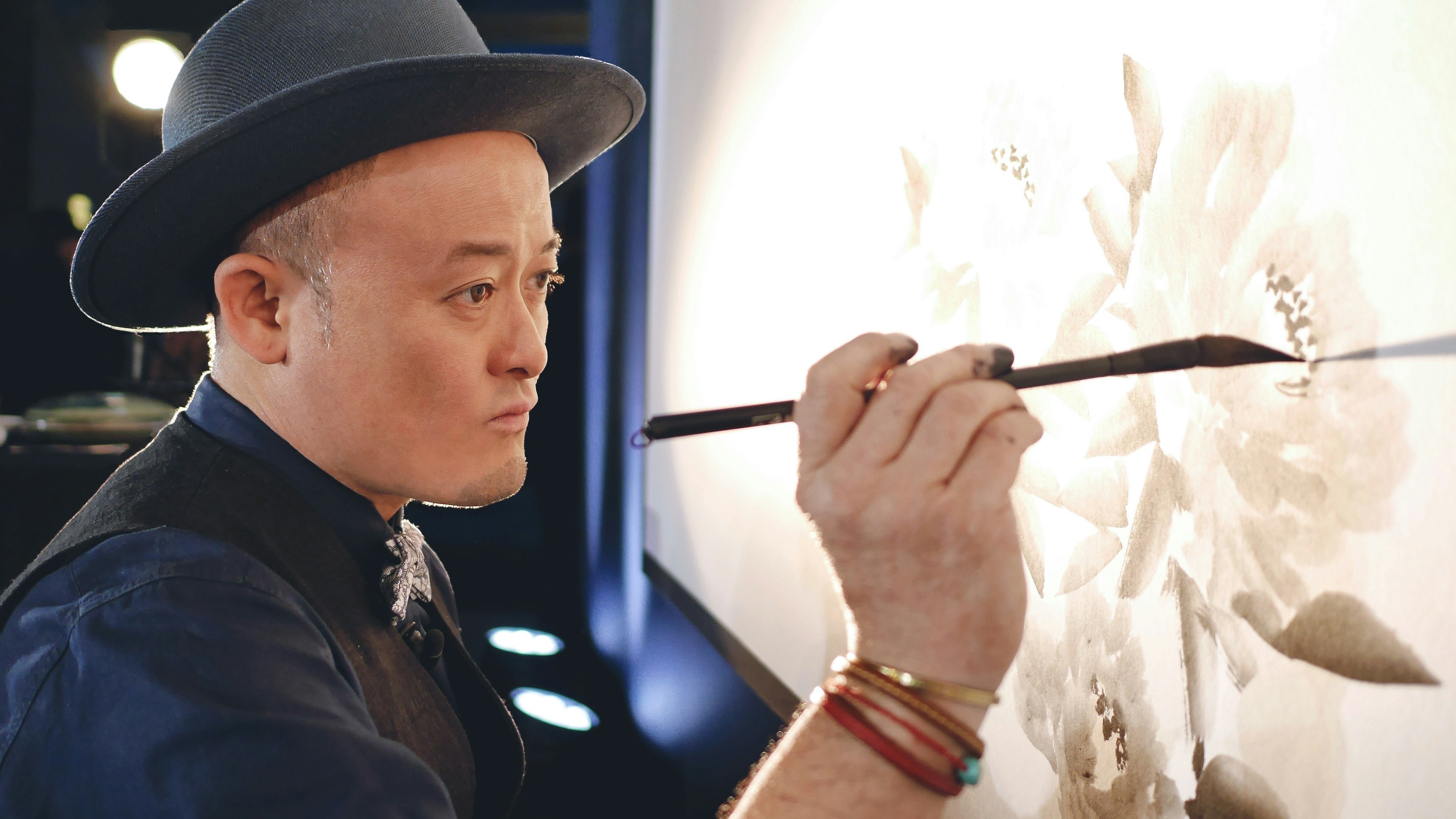 Learn Japanese Ink Painting with Shukou in Japan | VAWAA