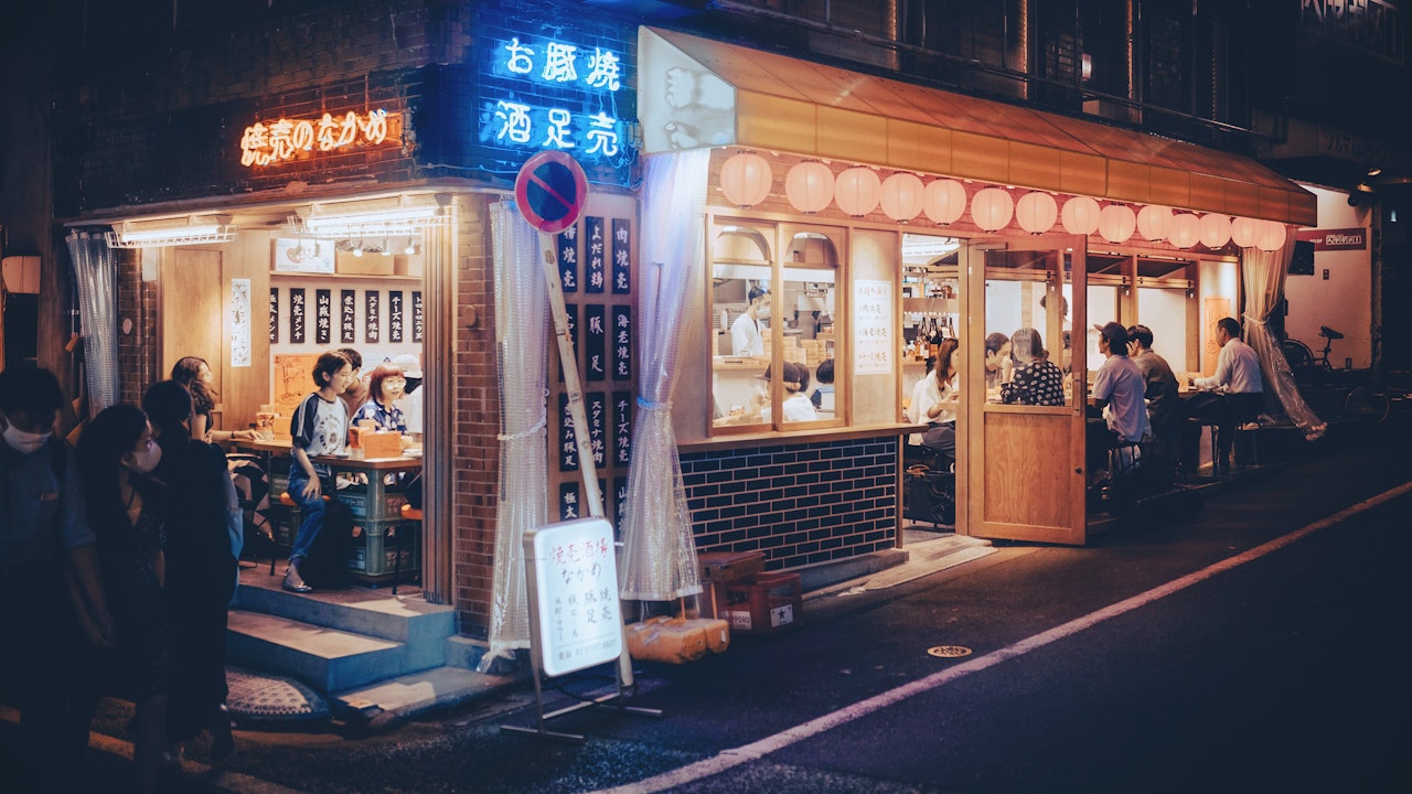 Learn Japanese Ink Painting with Shukou in Japan | VAWAA