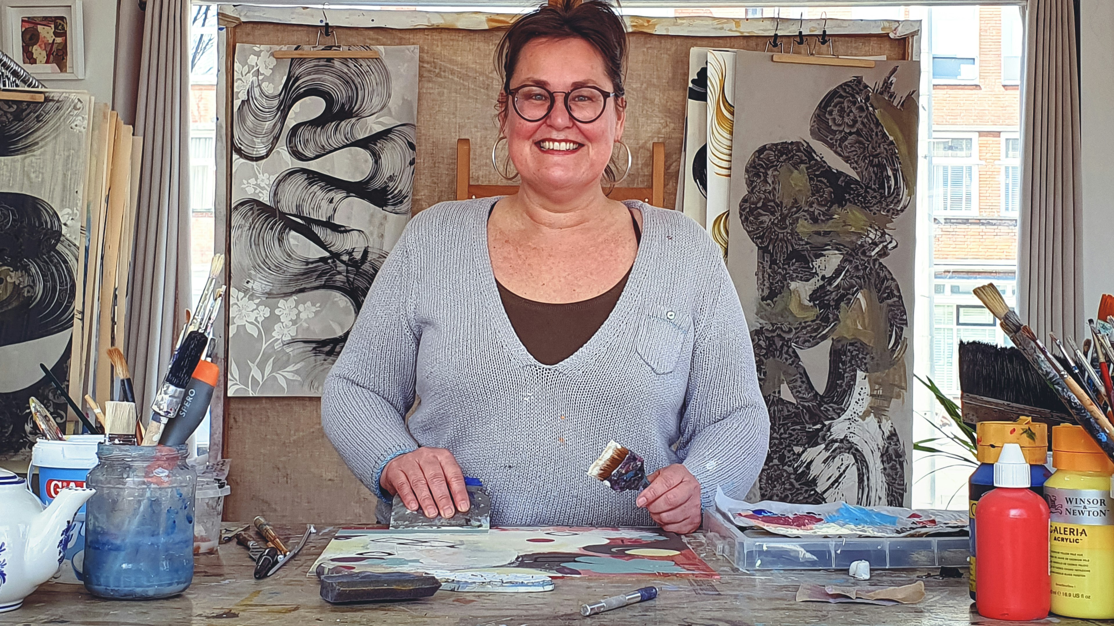 Learn Mixed Media with Tessa in Netherlands | VAWAA